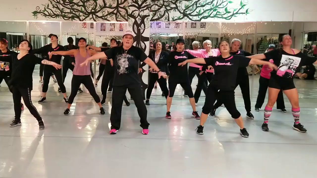 Street Jamz WeRkOuT - Hustle by P!NK (Pink) - YouTube