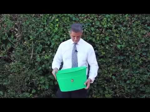 Baraco obama ase el reto del baldaso de agua fria