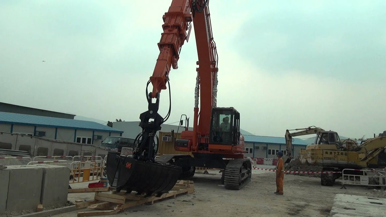 20111028 30m Telescopic Dipper + Clamshell Bucket for DX480LC Excavator ...