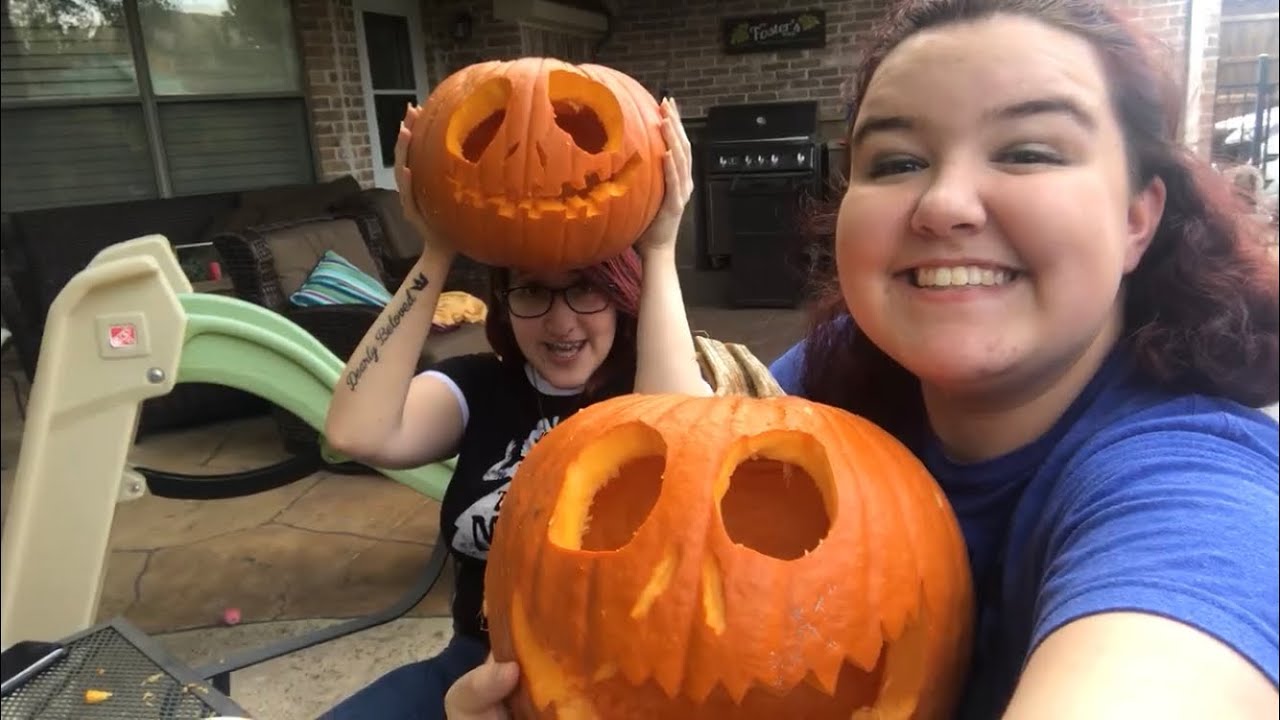CARVING PUMPKINS! |vlog| - YouTube