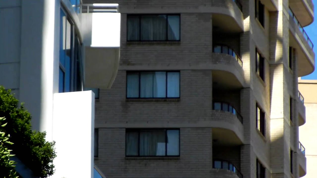 Nikon Coolpix S8100 HD video sample (1080p)