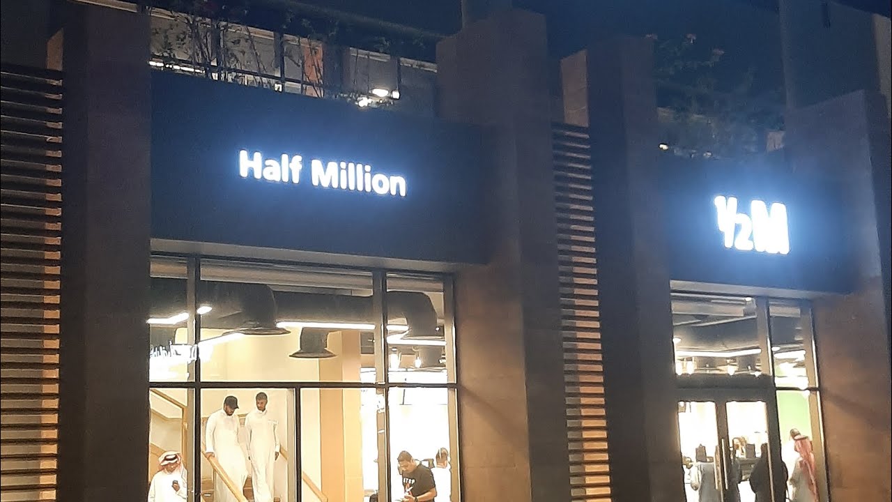Half Million - One of The Best Cold and Coffee restaurant in Corniche Al Khobar, Saudi Arabia ...