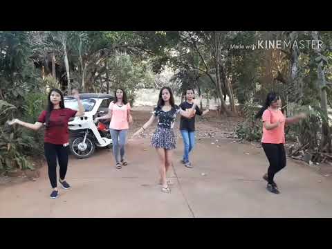 Solteros perform by:Tipano dancers