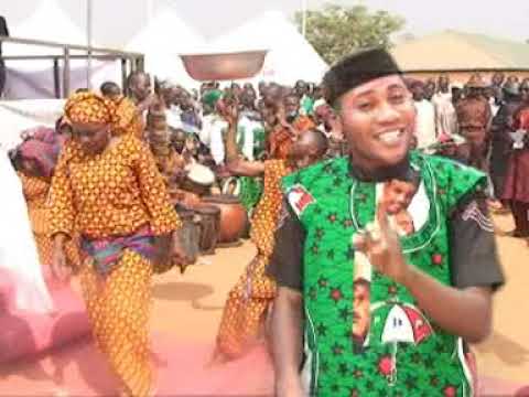 Danasabe Larabawa - Zhi Yi a Li o (Who Shall We Vote for)