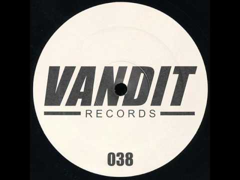 Nick Lunn & YOMC Present Tecno-Punk - Energize (PVD Edit) - YouTube