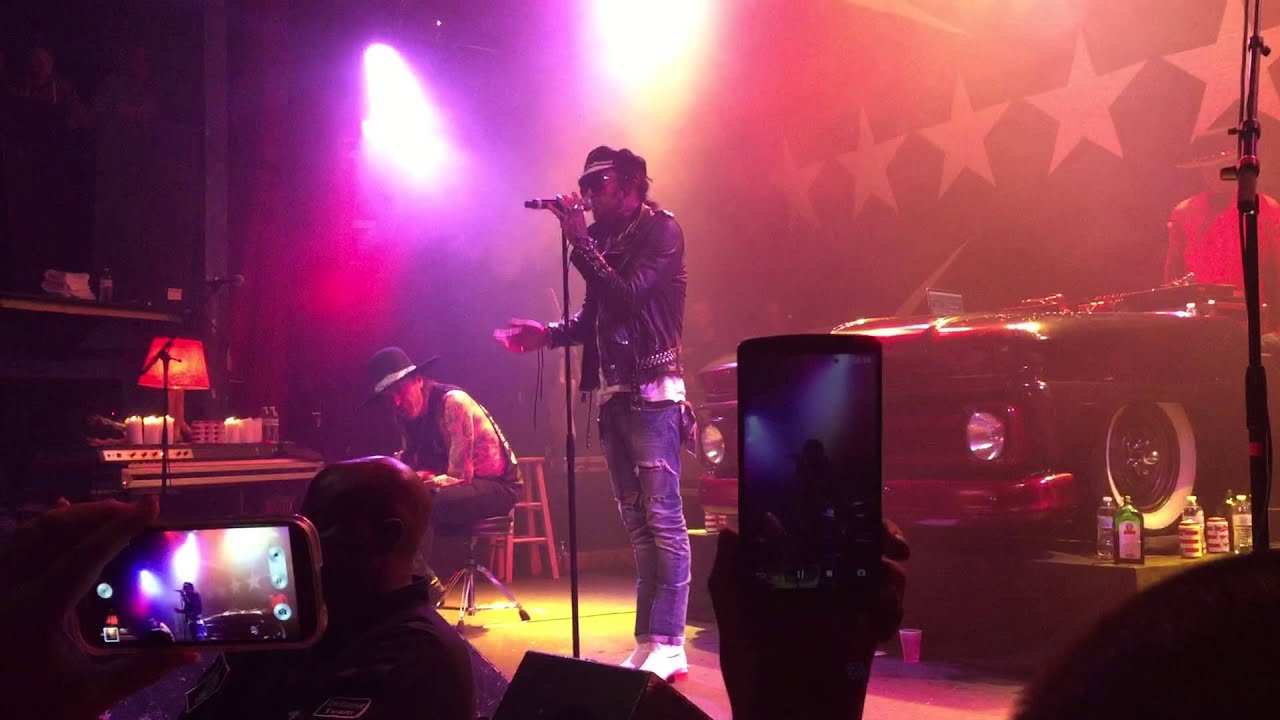 Yelawolf - Live Concert - Catfish Billy - Gothic Theatre - YouTube