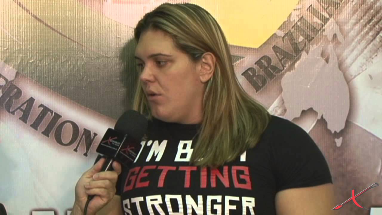 MUNDIAL CBJJE 2013 - Entrevista Gabi Garcia by x-combat - YouTube