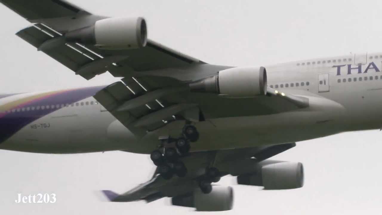 London Heathrow Arrivals 09L - YouTube