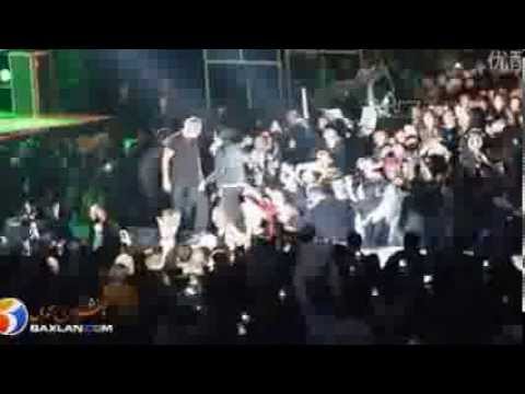 İsmail YK - Haydi Bastır (ÇİN / Urumçi 16.11.2013)