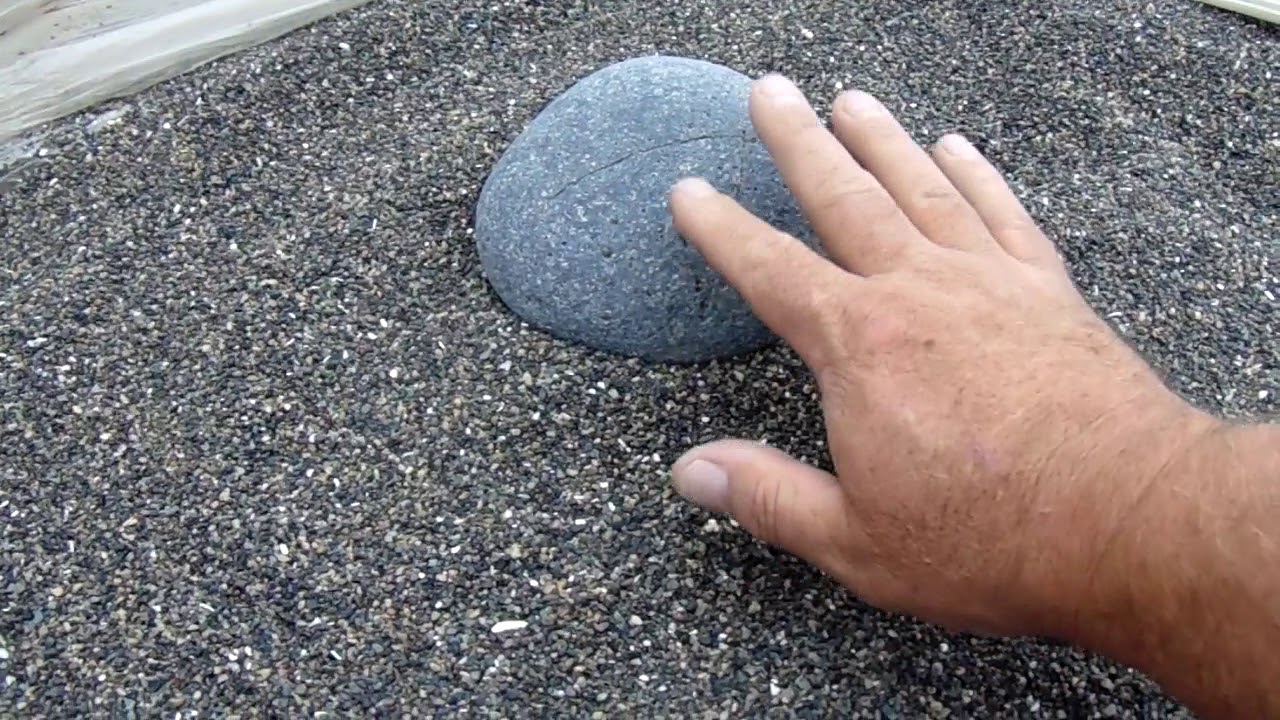 Criva Mixed Color Pebbles 1-8 inch - YouTube