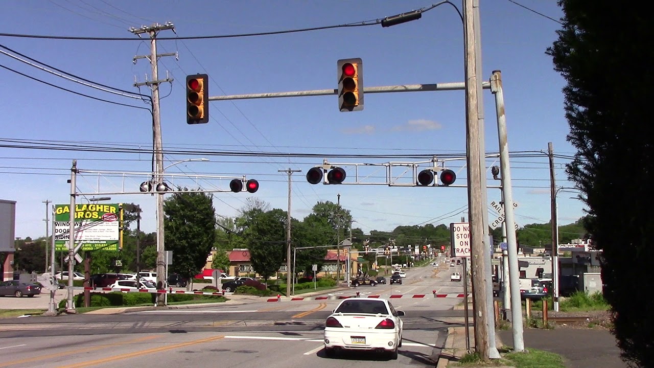 RACO 12x20 Lights | Railroad Crossing | Moreland Road Willow Grove PA ...