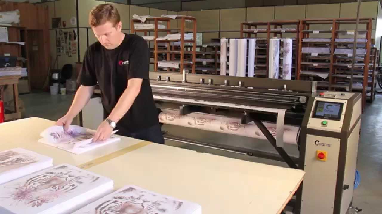 Máquina de Cortar Papel / Cutting paper machine - YouTube