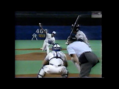 Atlanta Braves at Toronto Blue Jays, 1992 World Series Game 3, October 20, 1992
