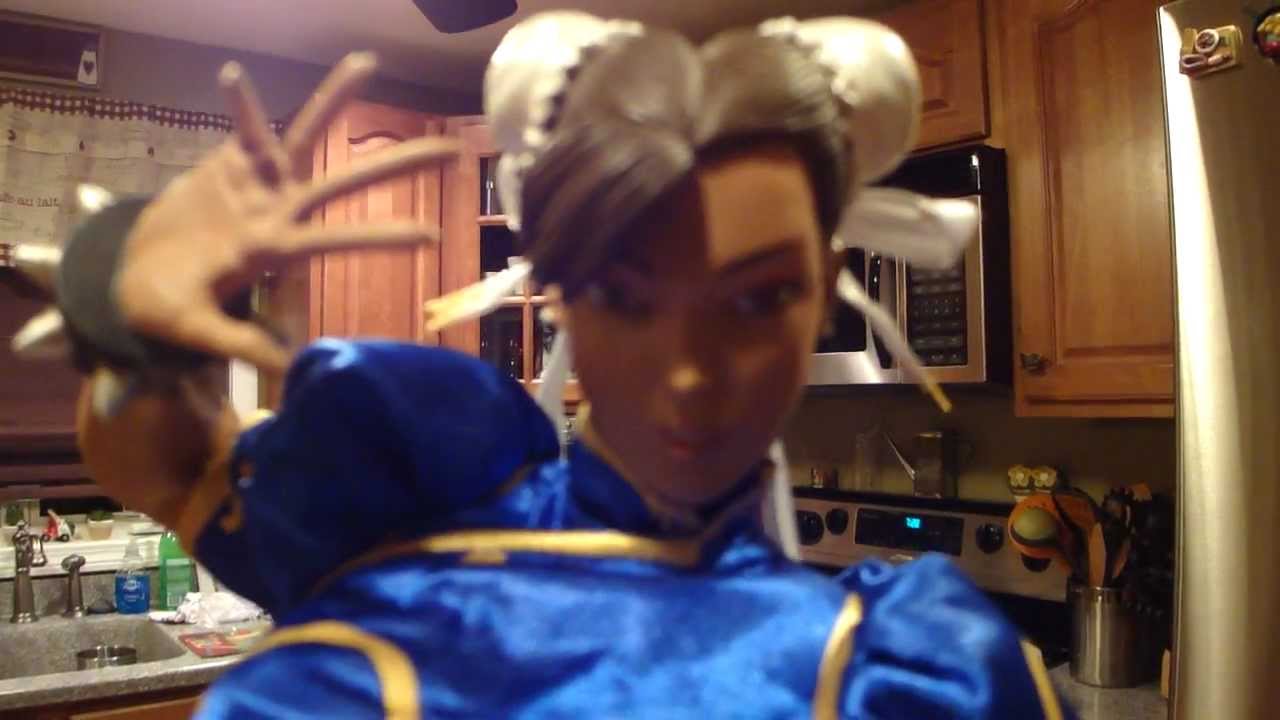 Chun Li Red & Blue Street Fighter Statues with repainted eyes and lips ...