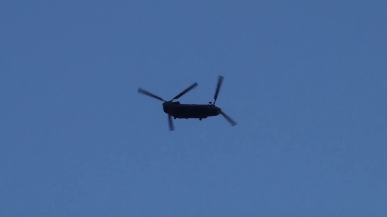 Chinook, Merlin and Apache over Cornwall 17/11/16 - YouTube