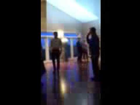 ANDY SHERRILL TOOK OVER DANCE FLOOR AT HIS COUSIN REID'S WEDDING ...