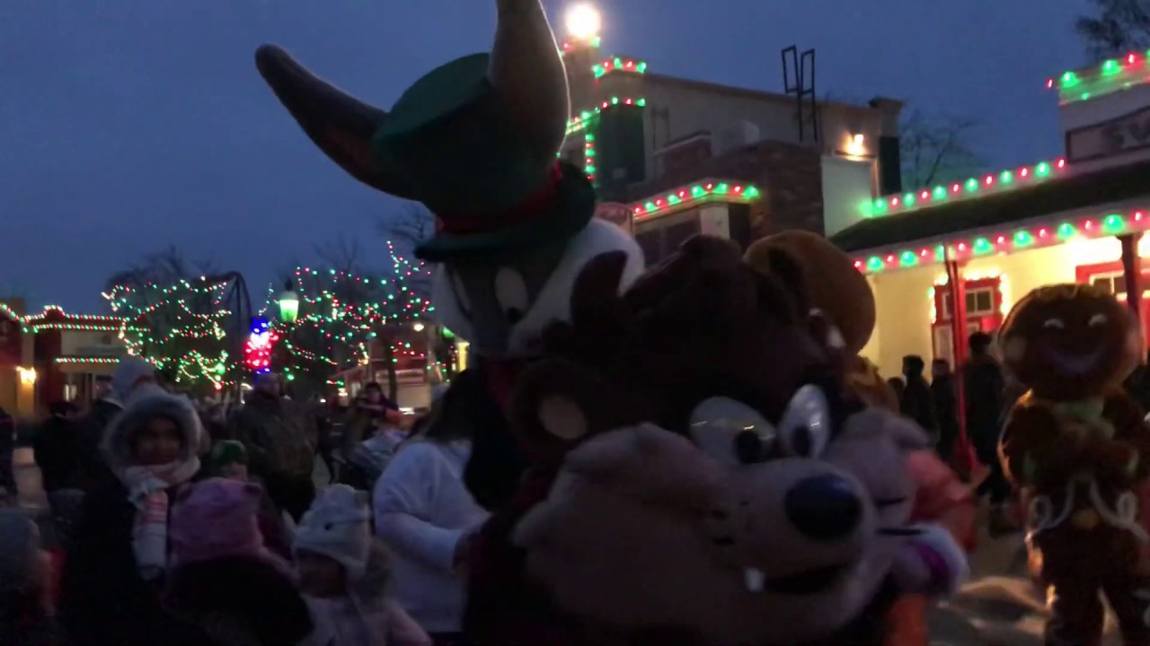 New Holiday Character Dance Party - YouTube