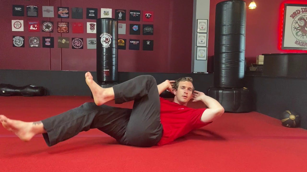 Free Kickboxing Circuit Workout - YouTube