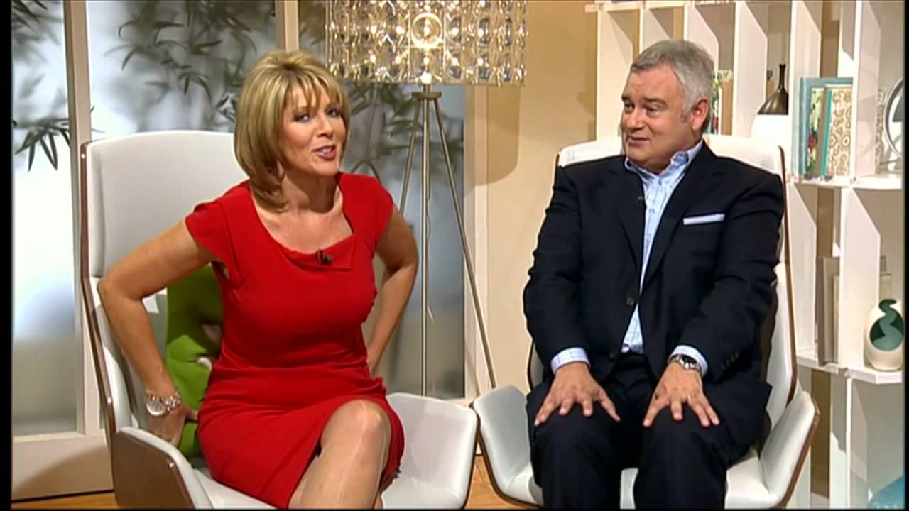 Ruth Langsford Tight Red Dress Heels 18 Aug 11 tvStars - YouTube
