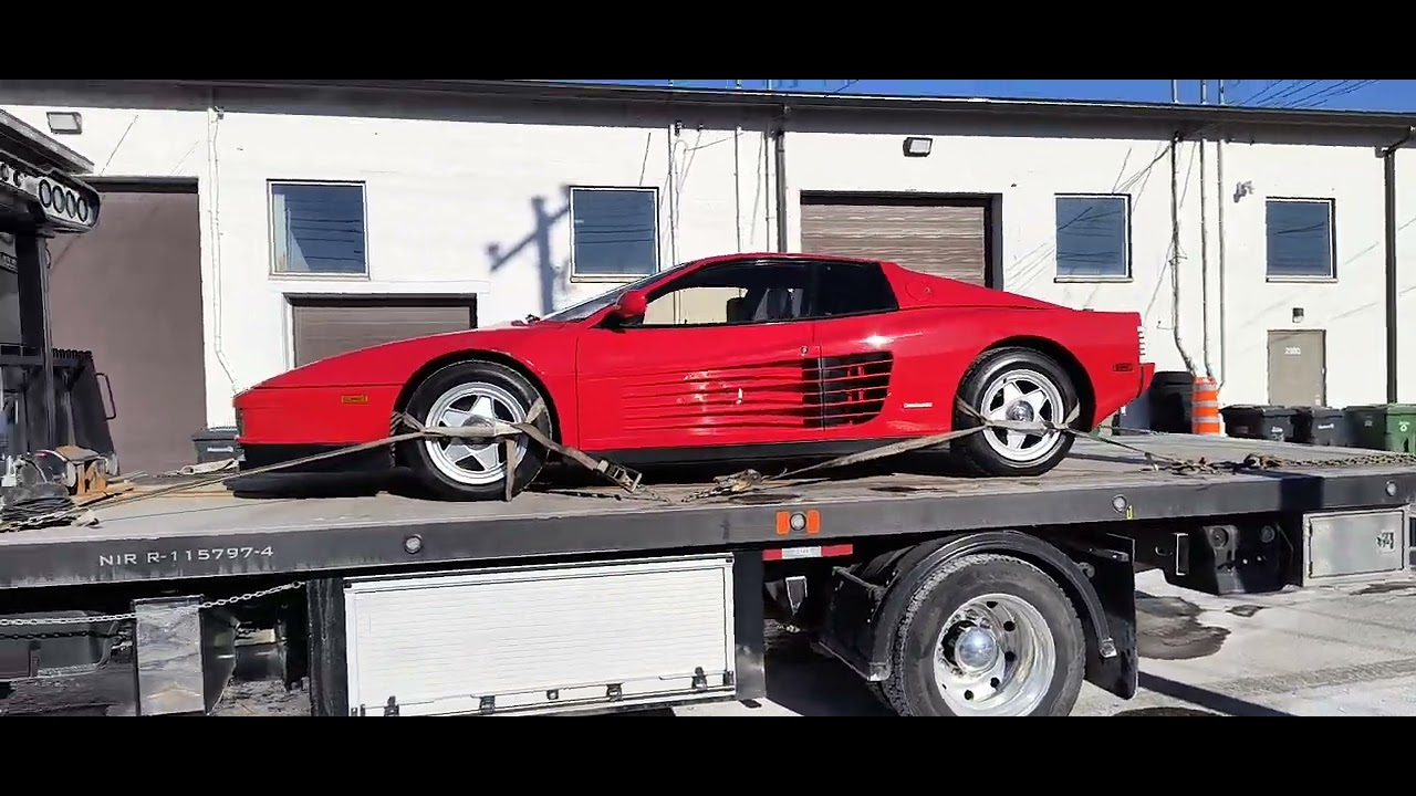 towing a 1987 Ferrari testarossa - YouTube