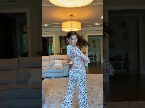 Love this challenge 🥰 #latina #baddies #gyatt #dance #viraldance #tiktok #tiktokgirls #ebony #bop