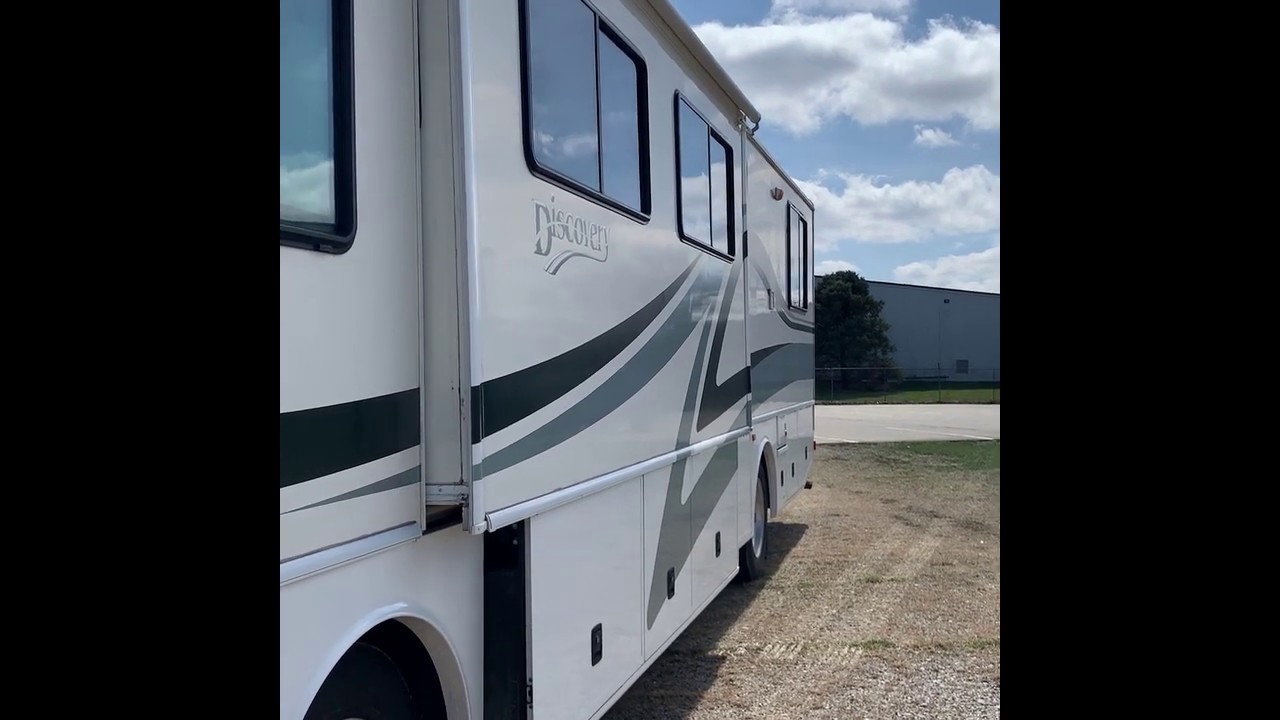 2001 Fleetwood Discovery 36T Class A Motor Home - YouTube