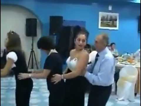 dede amacını bellı etmiş =)