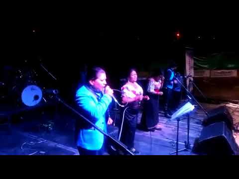 TROPICOMBO vol5 en vivo ft.ELSITA MORALES - YouTube