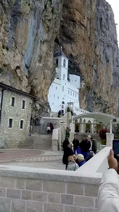 Manastir Ostrog - YouTube