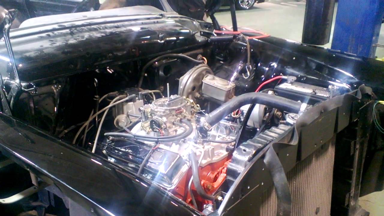 Checker Cab with open manifolds - YouTube