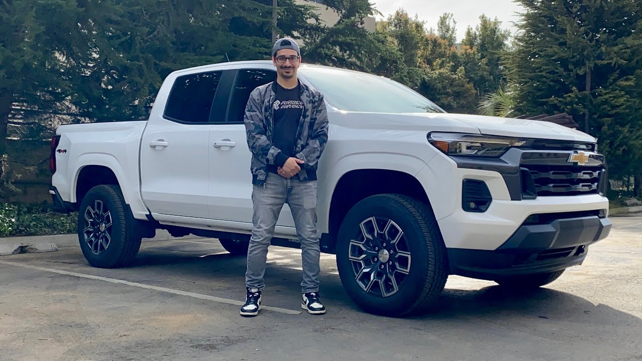 2023 Chevy Colorado LT In-Depth walkaround and Review - YouTube