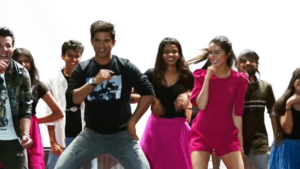 Sushant Singh Rajput And Shraddha Kapoor CRAZY DANCE | Chhichhore Movie ...