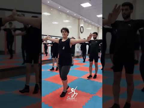 هماهنگی چشم نواز #رقص_آذری #dance #سوین_دنس