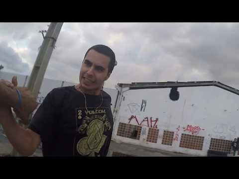 COÇADINHA NA TETINHA