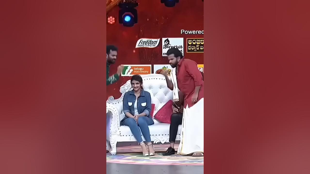 Sri lela hand kiss #love #dance - YouTube