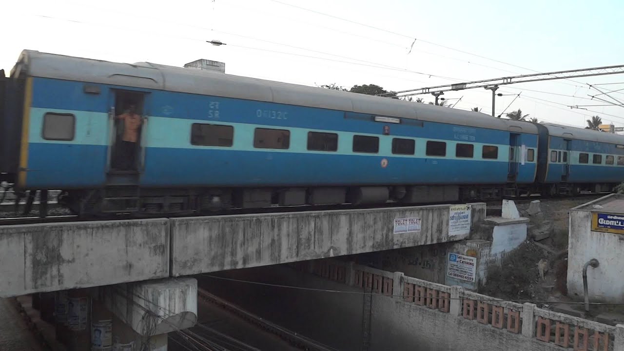 RPM WAP4 22845 leads 12633 MS - CAPE Kanyakumari Express - YouTube
