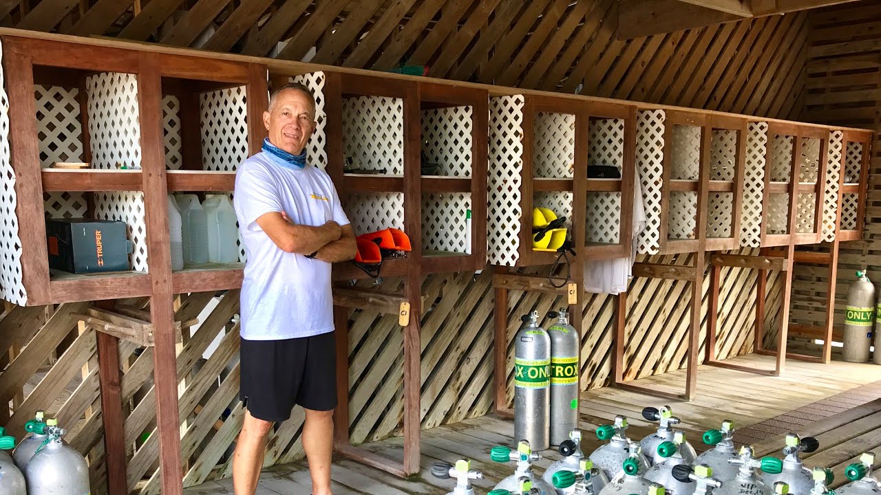 #6 - Great Dive Lockers - YouTube
