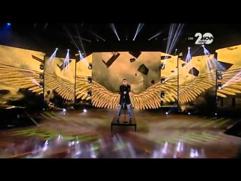 Любо Киров на сцената на X Factor (27.11.2014) - YouTube