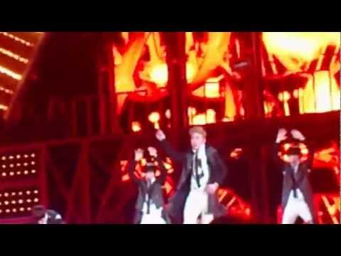 (fancam) 160313 NUEST-Action @ MBC in Bangkok 2013 (3.05m)