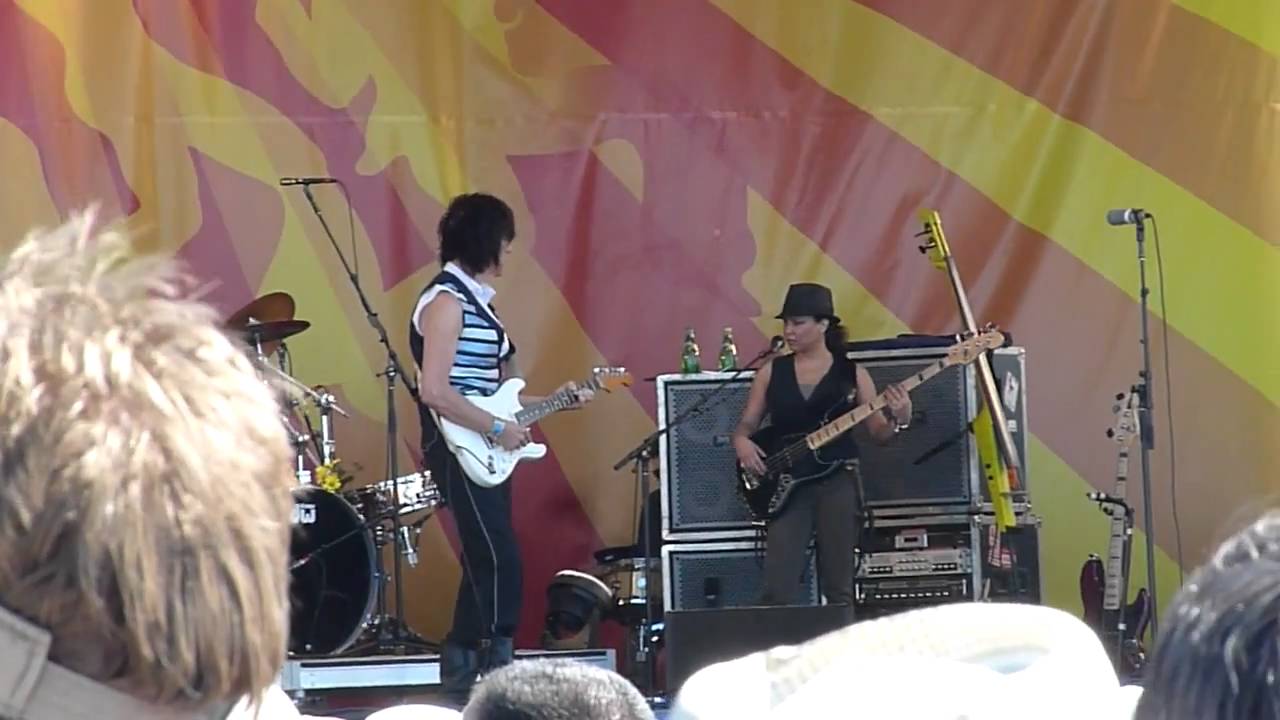 Jeff Beck People Get Ready New Orleans Jazz Fest 2011 - YouTube