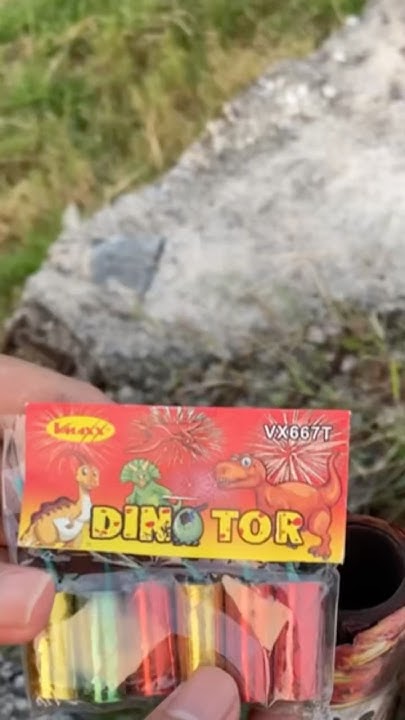 SPESIAL RAMADHAN 2025 NYUMET MERCON TELOR DINO JUMBO DALAM ROMAN CANDLE #shorts #fireworks - YouTube