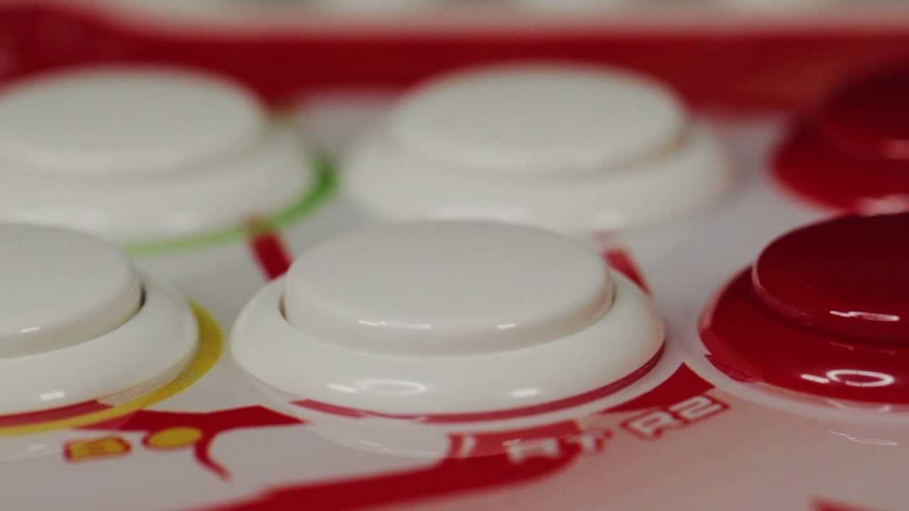 Qanba Q4 Q4RAF White Red Professional Joystick - YouTube