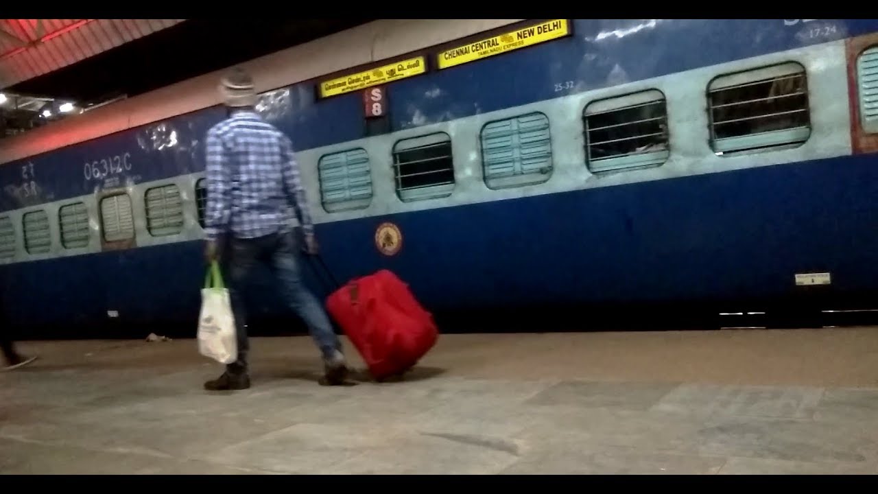 12621 Chennai Central-New Delhi Tamil Nadu Express| Late night Arrival ...