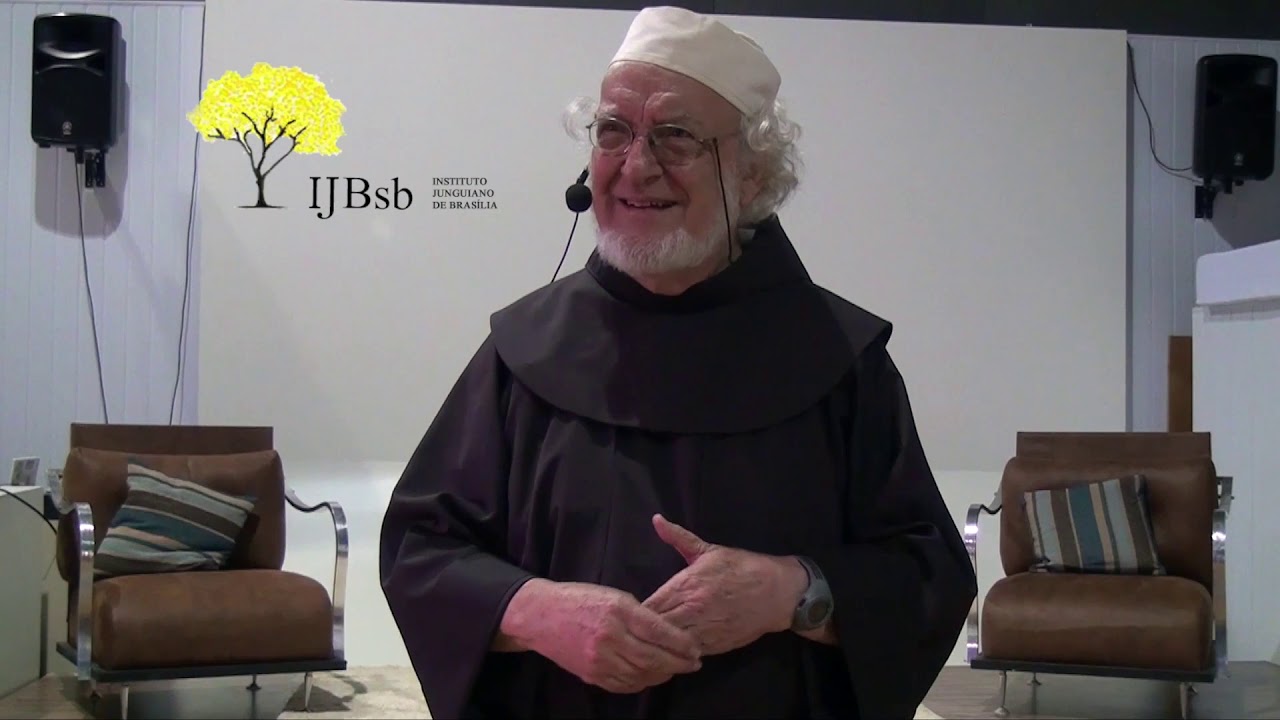 Entrevista - Frei Chico - O que chama atenção na obra de Jung - YouTube