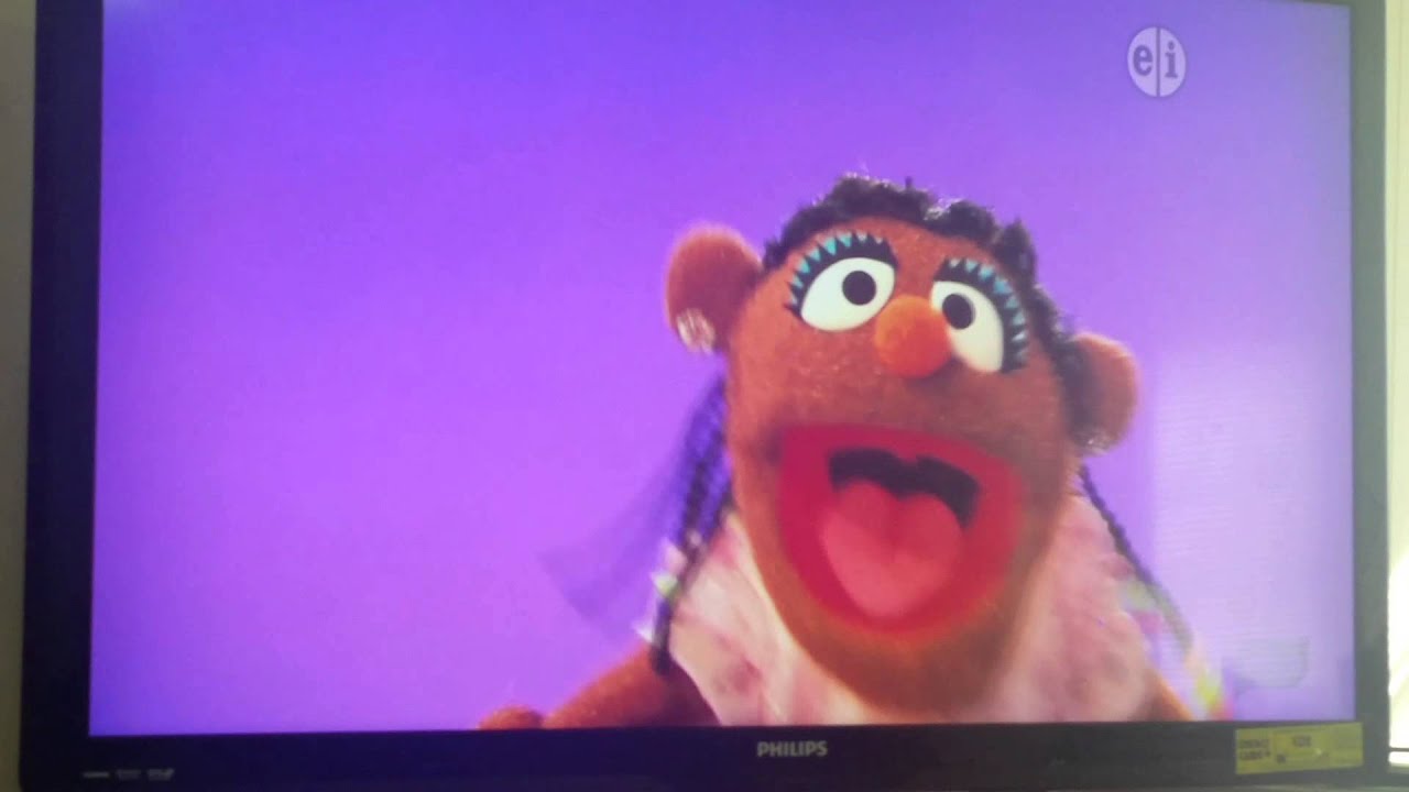 Sesame Street loving fro babies - YouTube