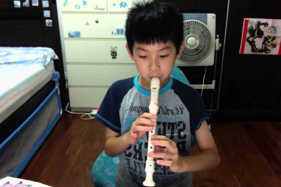 School Song in recorder - YouTube