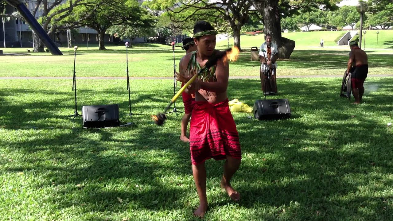 Polynesian fire dance 4 - YouTube