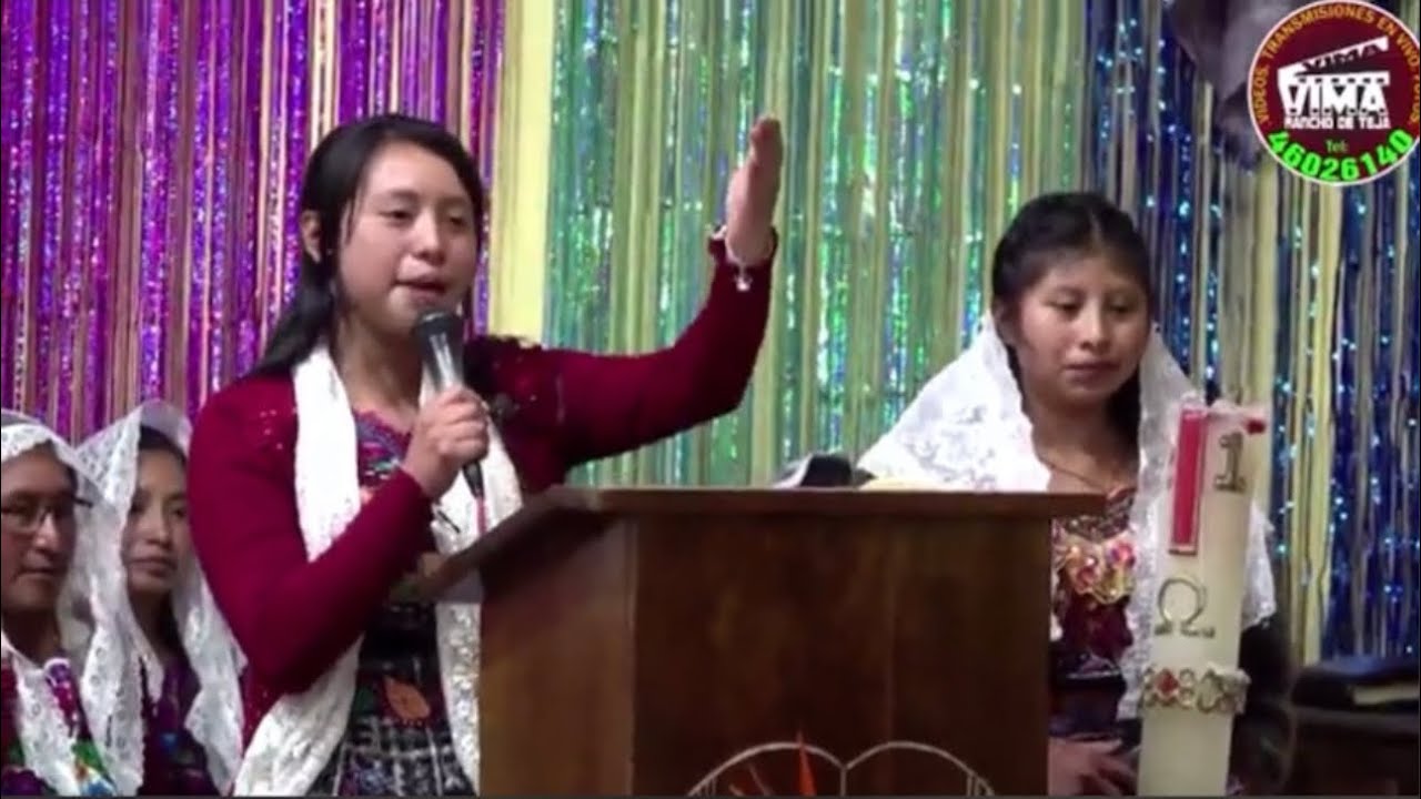 Angélica Velásquez cantando en Pacapox Totonicapán - YouTube