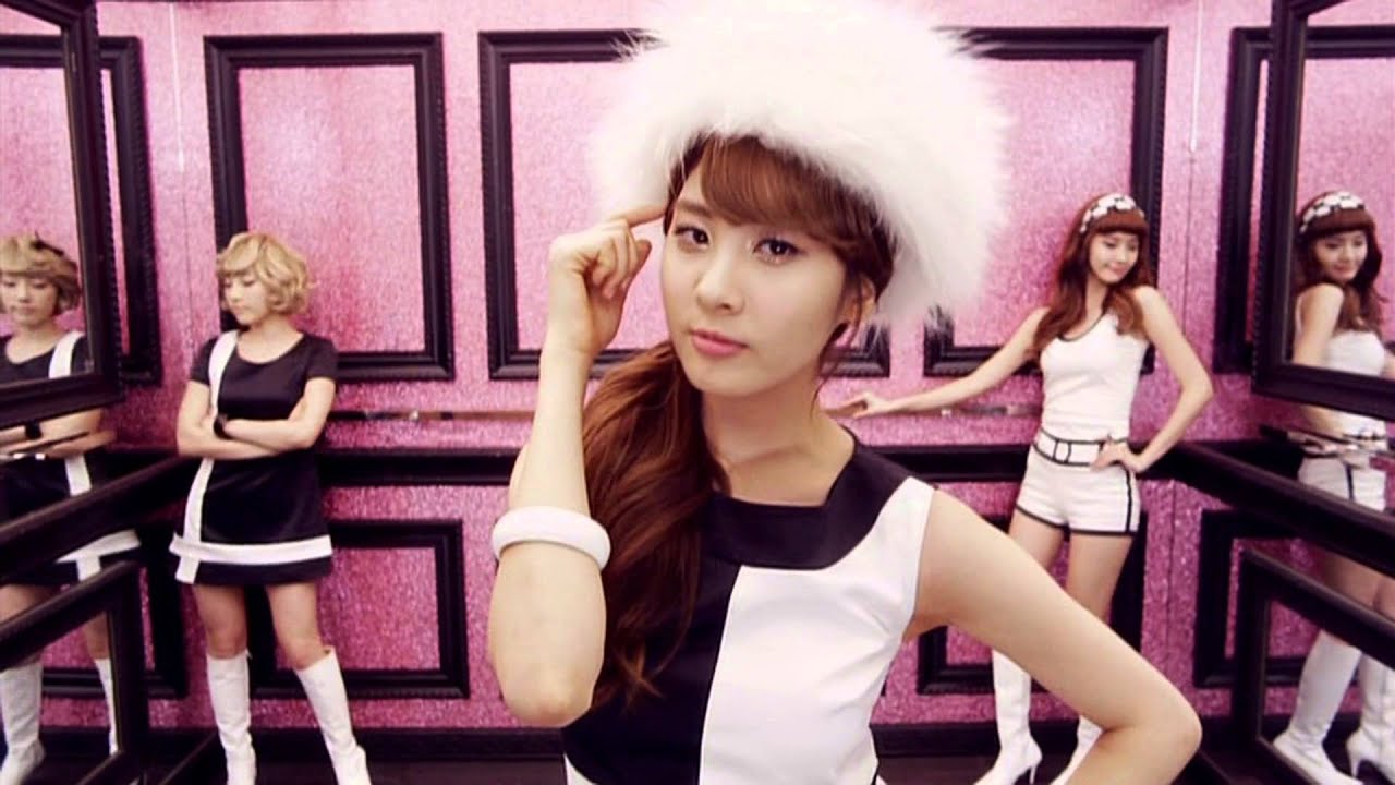 Girls' Generation 소녀시대 '훗 (Hoot)' MV (SEOHYUN Ver.) - YouTube