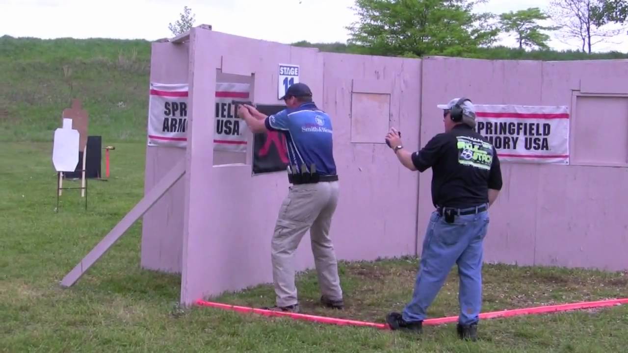 Women of USPSA pay tribute to Phil Strader at the 2010 Single Stack ...